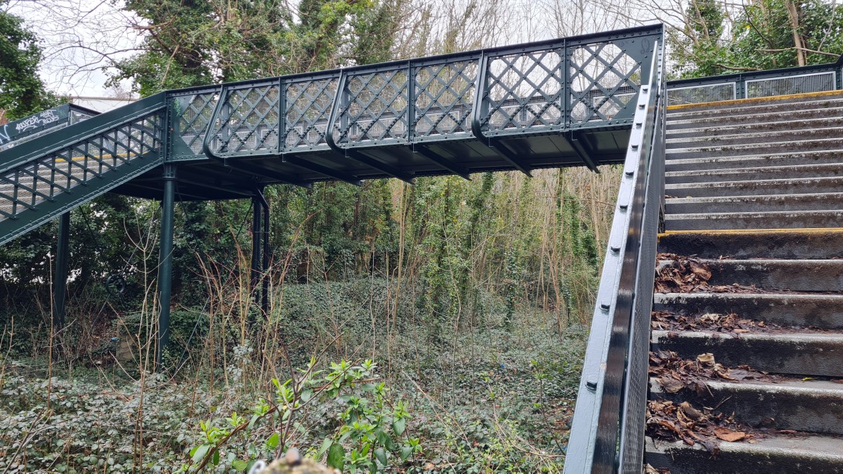 Walking Abandoned Railways #2: The Woodside and South Croydon Joint ...